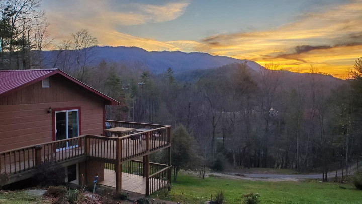 Majestic Peak - Amazing Views And Lake Access - Watauga Lake, TN
