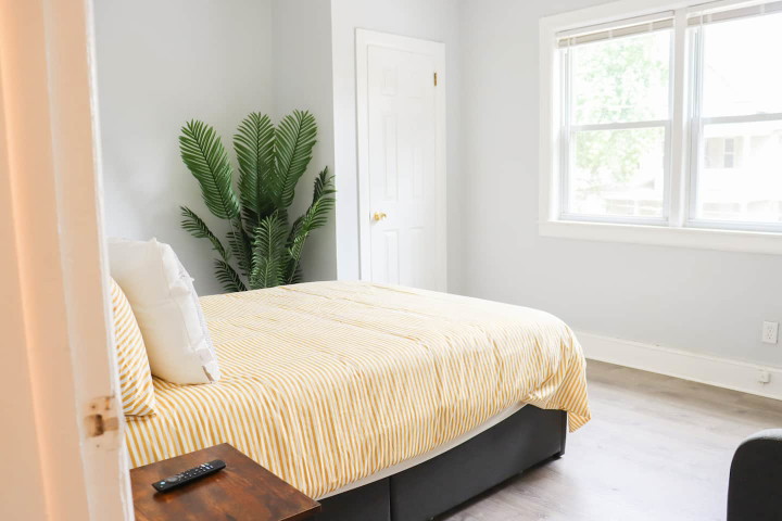 Cozy West End Comfort - Hartford, CT