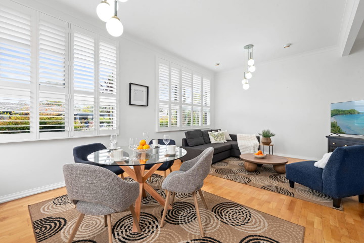 Spacious Family Home With Multiple Living Areas - Blacktown