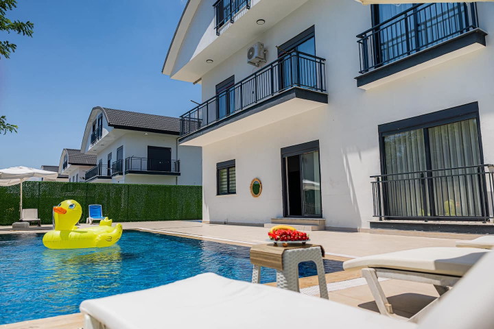 12 Kişilik Legendsa 5 Dakika | ÖZel Havuzlu Villa - Türkiye