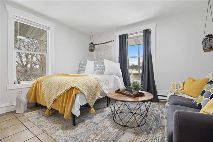 Quiet Comfort In Billings | Wi-fi & Free Parking - Billings, MT