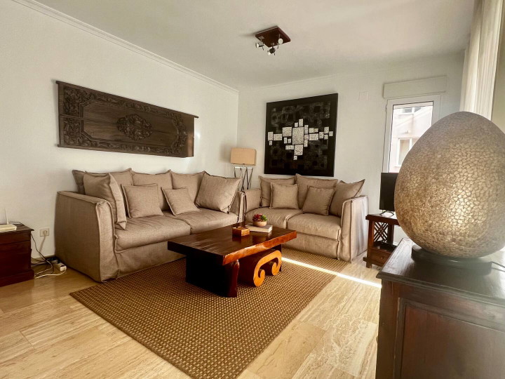 Spacious 3-room Apartment In A Luxury Building, 150m Beach, Internet - L'Albir