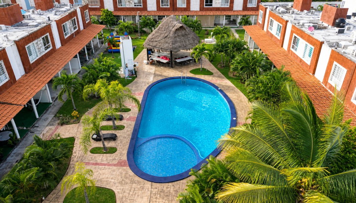 Cancun Awaits You: Comfortable And Family Home - Cancún