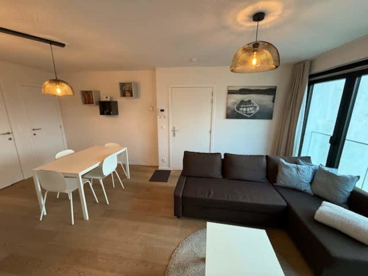 City View Stay W/ Private Entrance & Elevator - Ghent