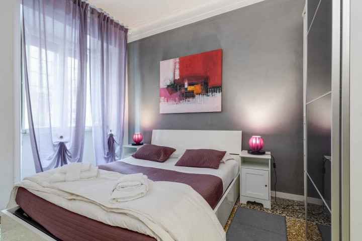 Coliseum Charming Apartment - Rome