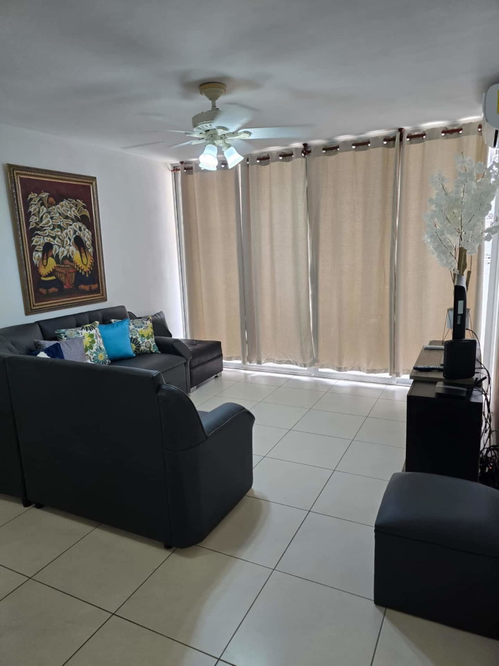Comodo Apartamento Via Centenario, Cerca Altaplaza - Panama