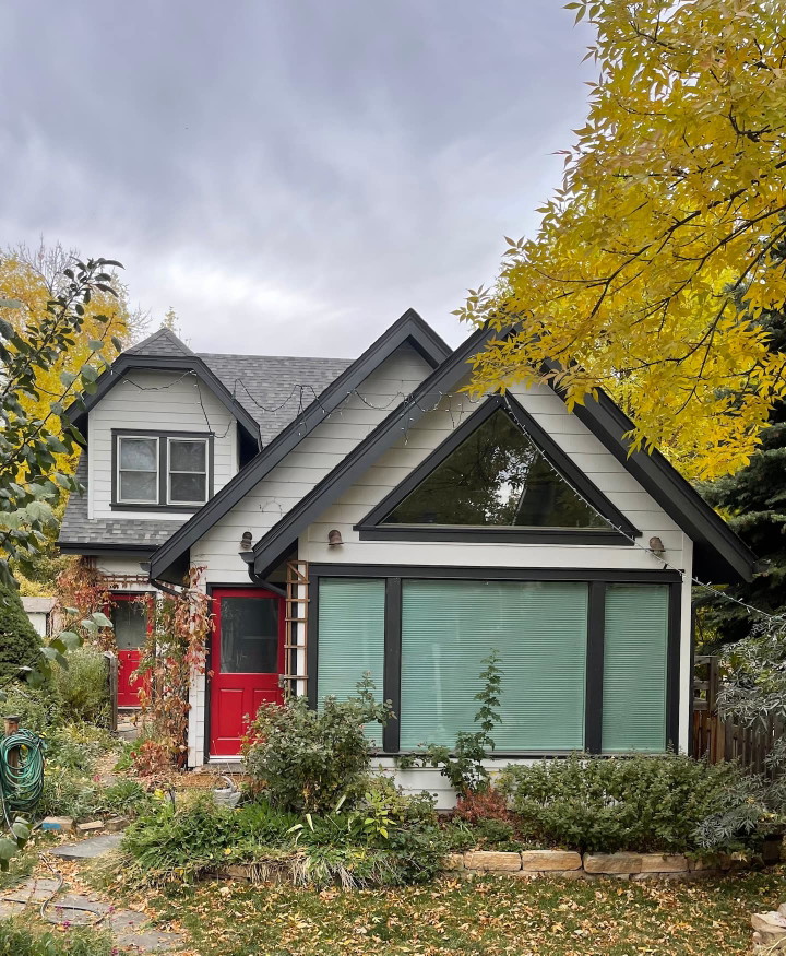 Adorable 1 Bedroom Air Bee N Bee. With A Queen Bed - Fort Collins, CO