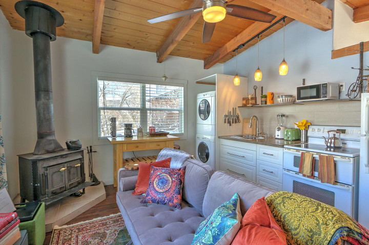 Bright Studio W/ Deck, 2 Mi. To Town, 10 Mi. 2 Ski - Glenwood Springs