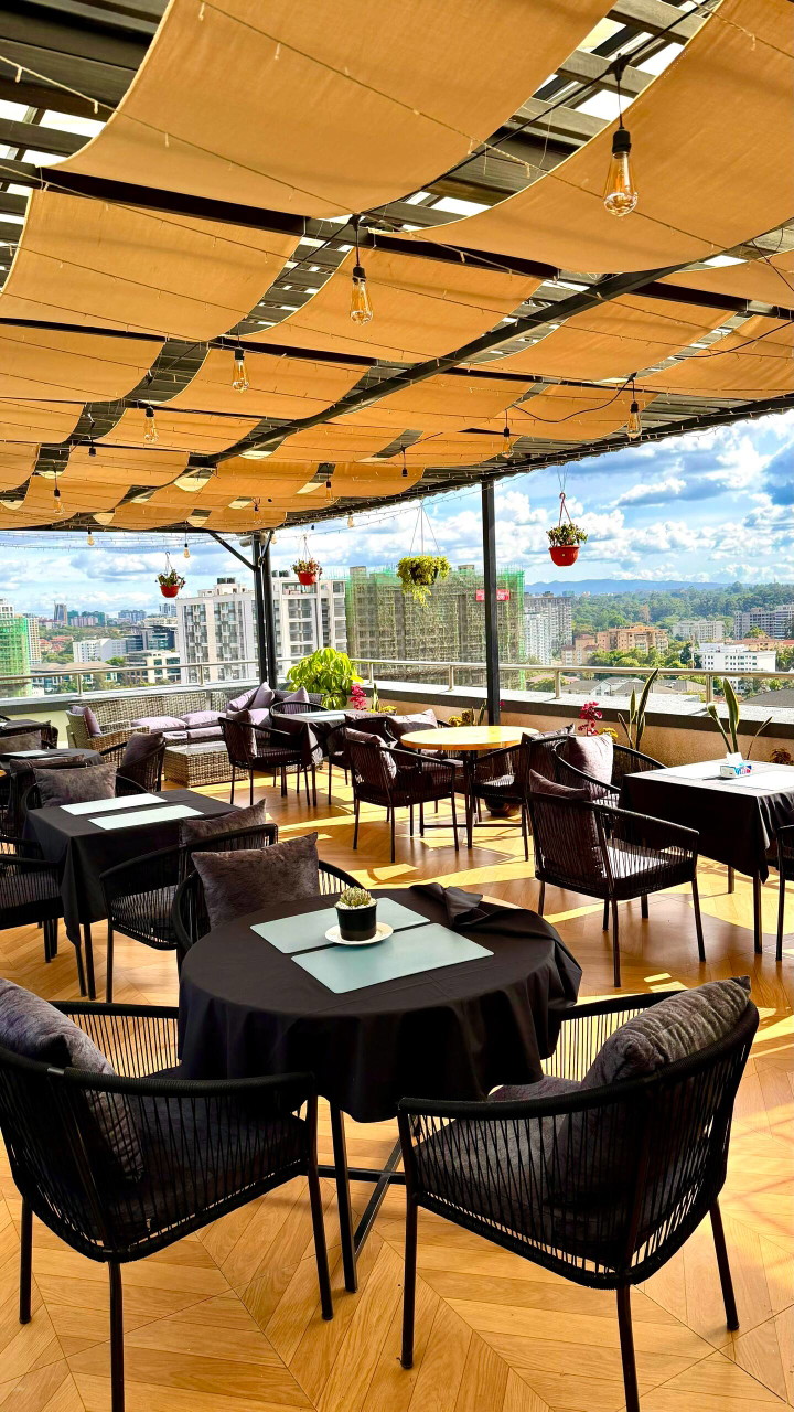 Classic Suites 16  Pool, Gym & Rooftop Restaurant - Nairobi