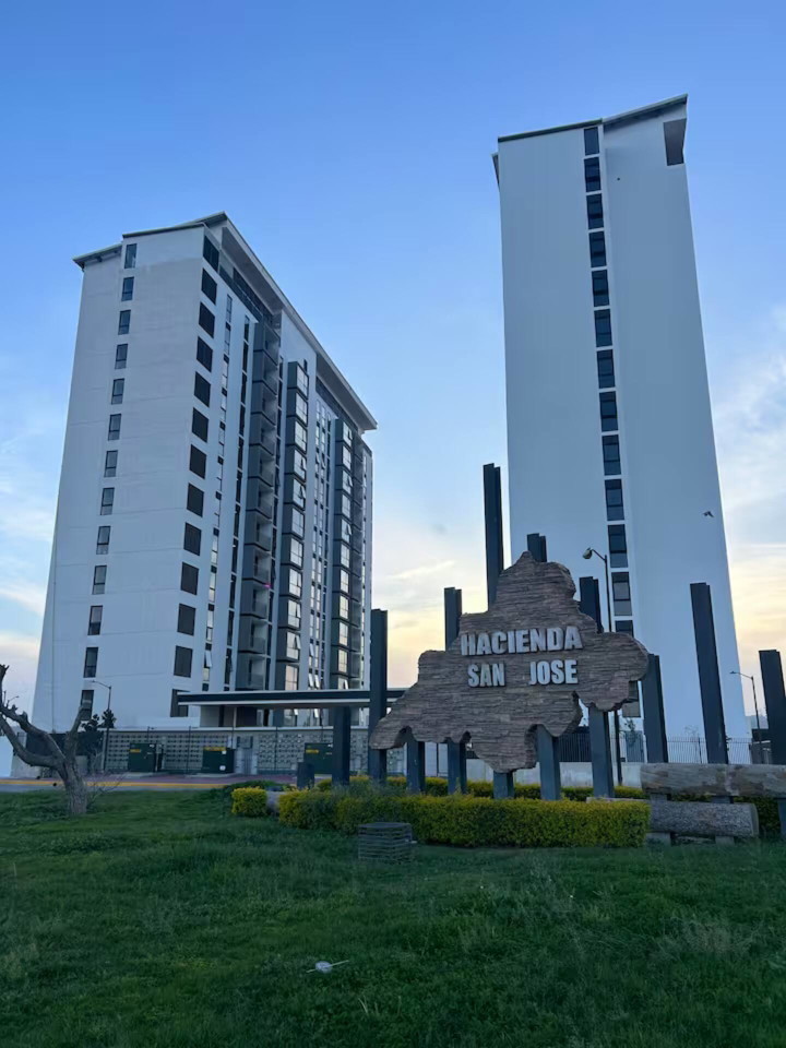 Elegant Apartment Facing Tsm - Torreón