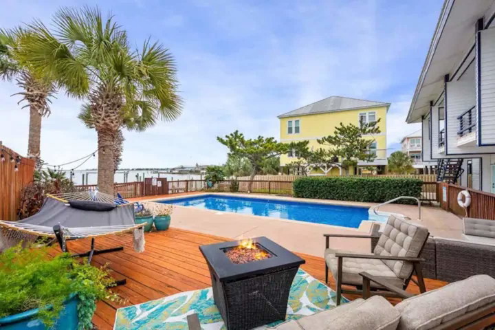 Waterfront, Pool, View & Golf Cart Option! Unit 2 - Dauphin Island, AL