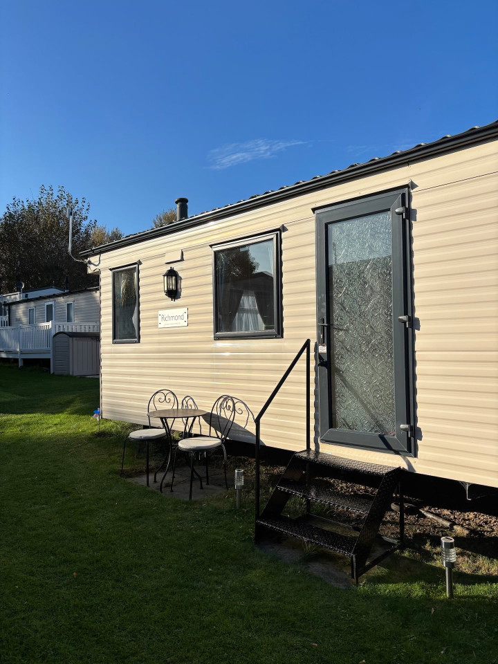 Traditional Static Caravan Experience - Saint Abbs