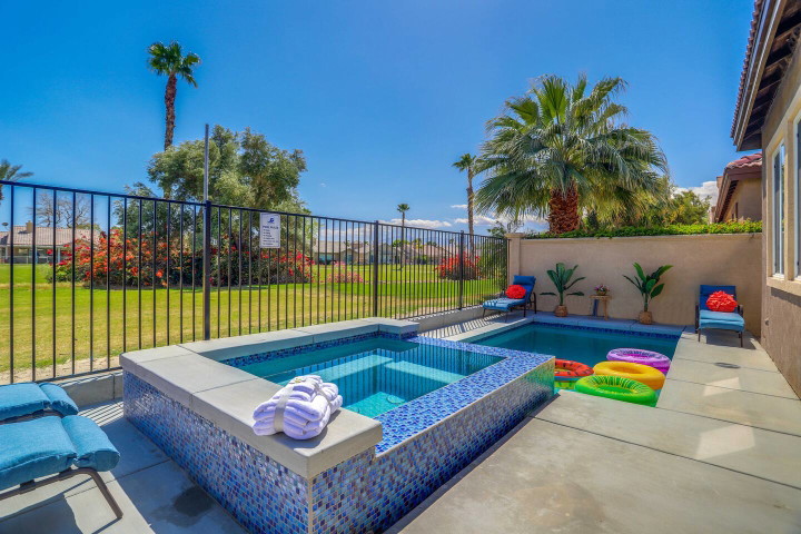 Ev Charger Family & Pet-friendly. Private Pool/spa - Indio, CA