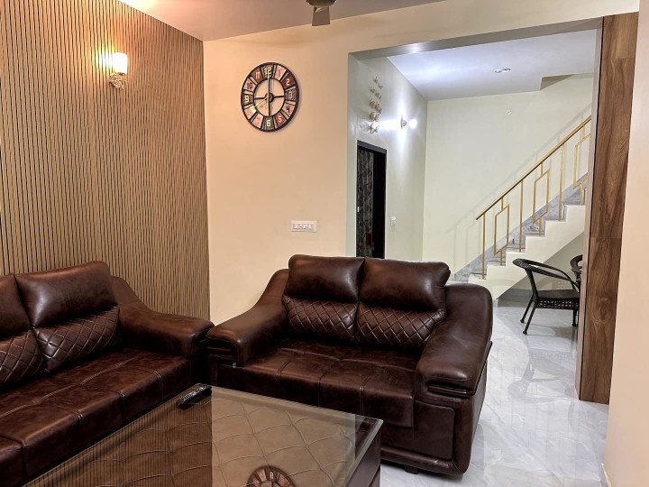 6 Bhk Adjacent Independent Flats - Amritsar