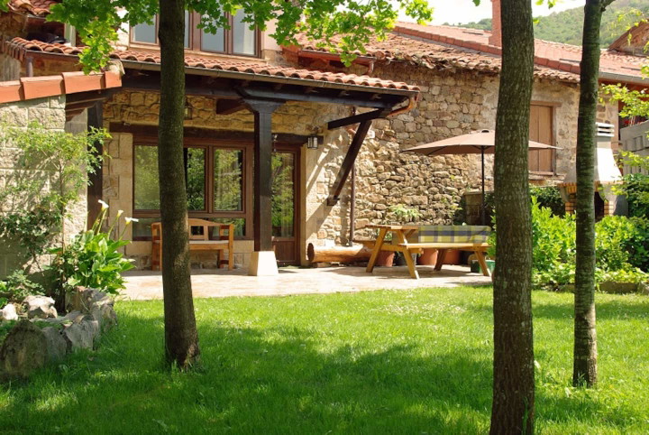 The Besaya Corner - Cantabria