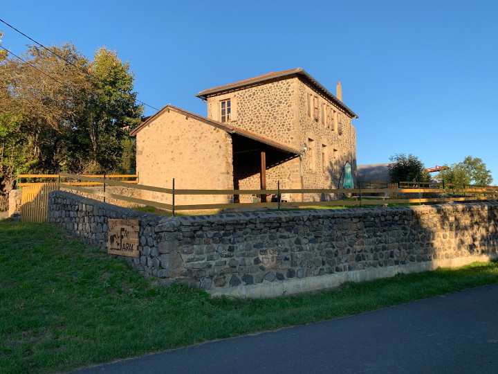 Gîte Tout Confort / Maison Toute éQuipée - Les Estables