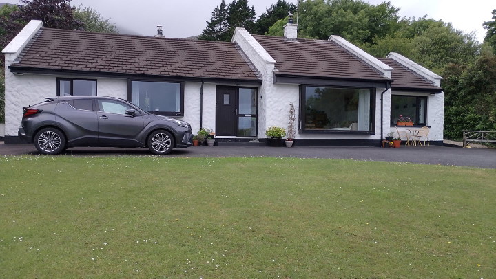 Bracken Bank
Self Contained Ensuite Bedroom - Annalong