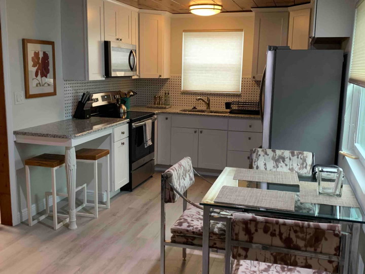 Nicely Remodeled One Bedroom Apartment. - Venice, FL