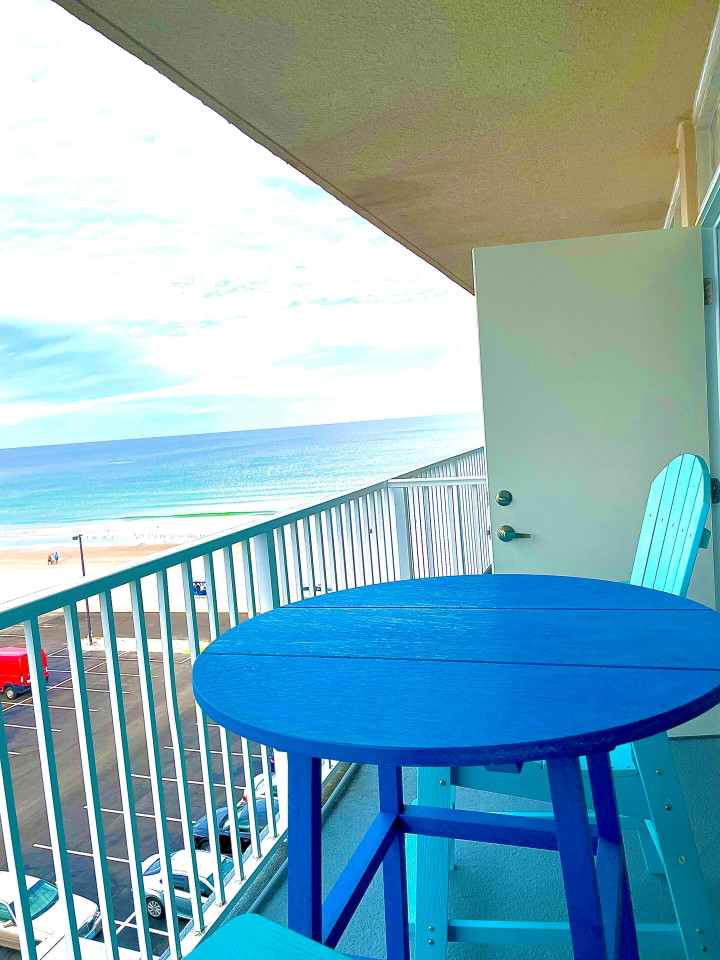 Sunrise Beachside | Ocean View Balcony · Pool - Daytona Beach, FL