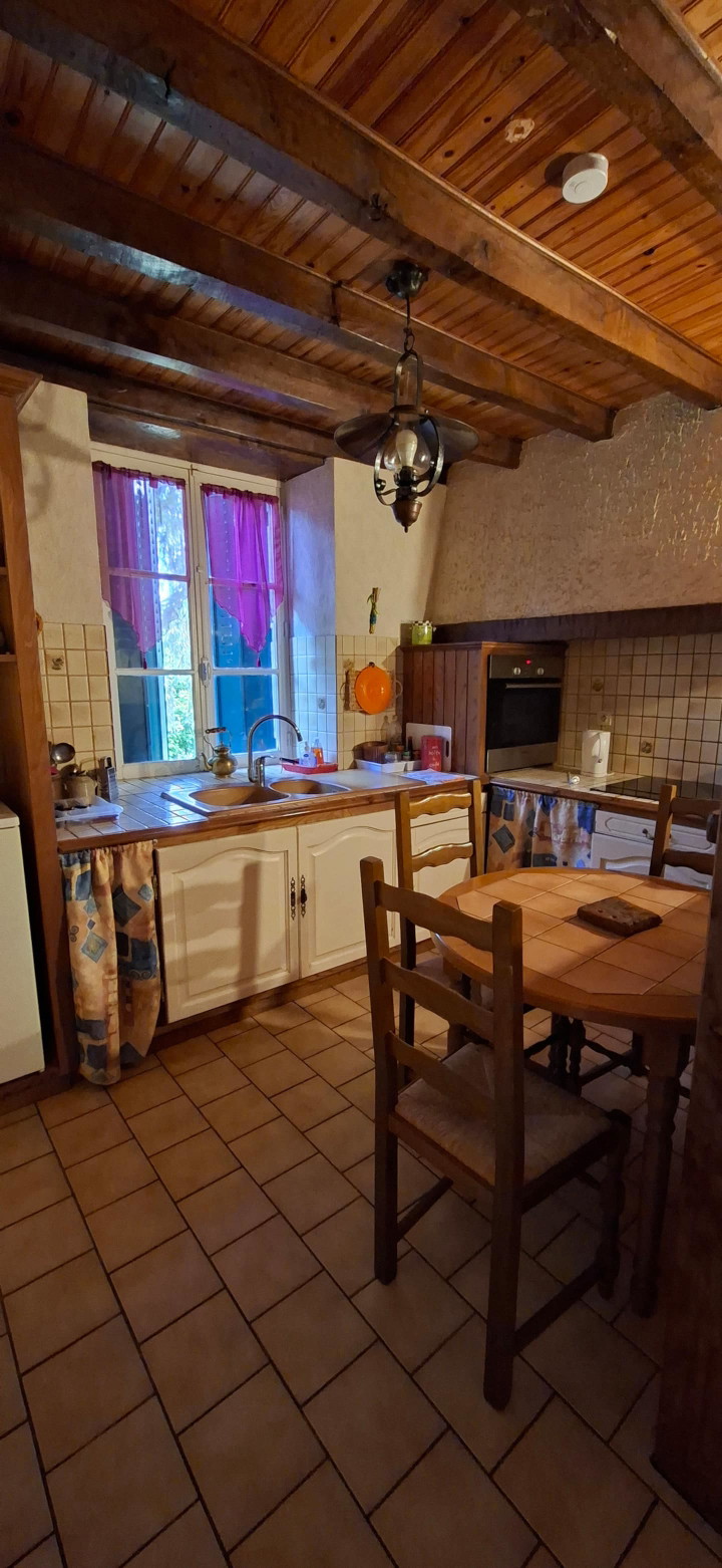 Petite Maison Sur Deux Niveaux. - Indre