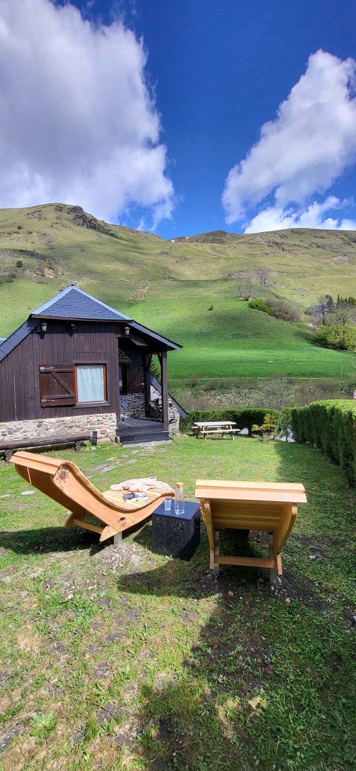 Old Barn Converted With A View In Espiaube - Aragnouet