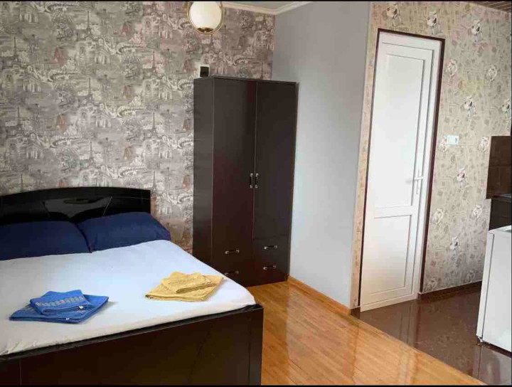 Old Tbilisi Center Bright Comfortable Apartment - Tbilisi