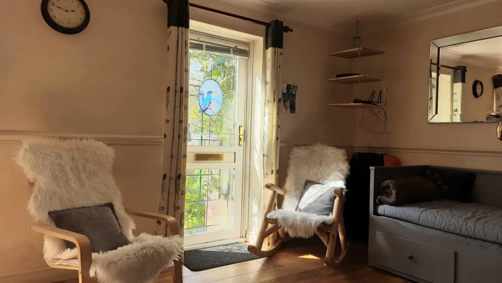 The Five Vines: Your Cosy Base In Norwich - Norwich