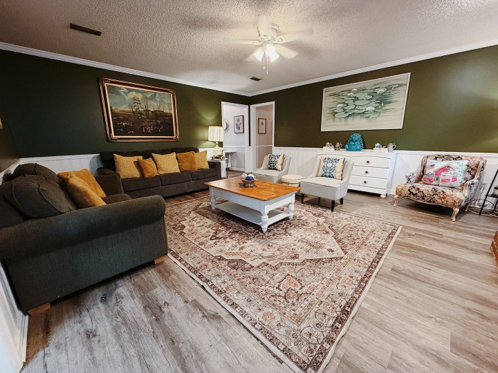 Spacious 3br Retreat Near Vsu, Sgmc & Moody - Georgia, GA
