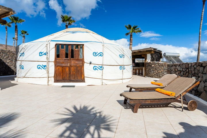 Eco Luxury Yurt Suite, Pool, Beach, Finca Arrieta - Canary Islands