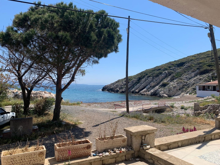 Denize Sıfır Huzurlu Rahat Bir Tatil ️ - Karaburun