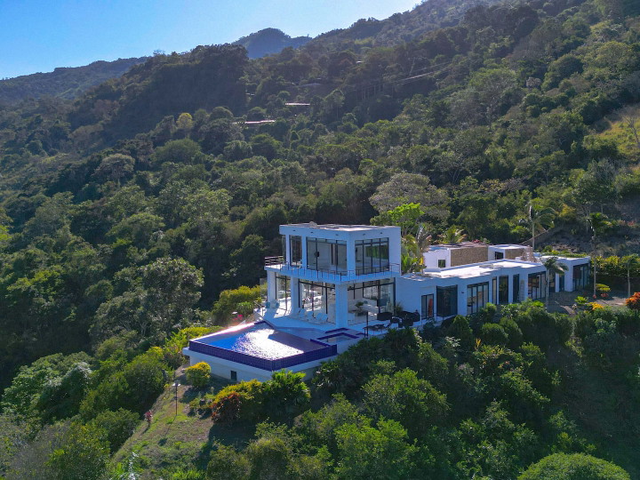 Finca Casa Blanca Exclusive - Villeta