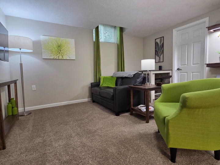 The Blissful Nook: Downtown Charm - Omaha, NE