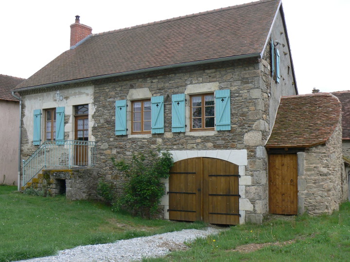 Le Gite Du Coudiot : En Famille Ou Entre Amis. - Auvergne