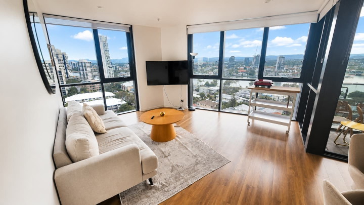 Water View Spacious 1 Br Apartment Close To Beach - Gold Coast