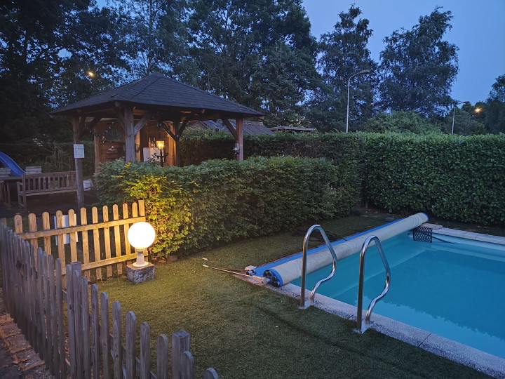 Kabouter Huisje Met Tuin - Apeldoorn