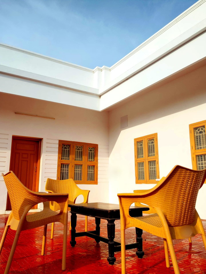Only For Families And Married Couples - Kanyakumari