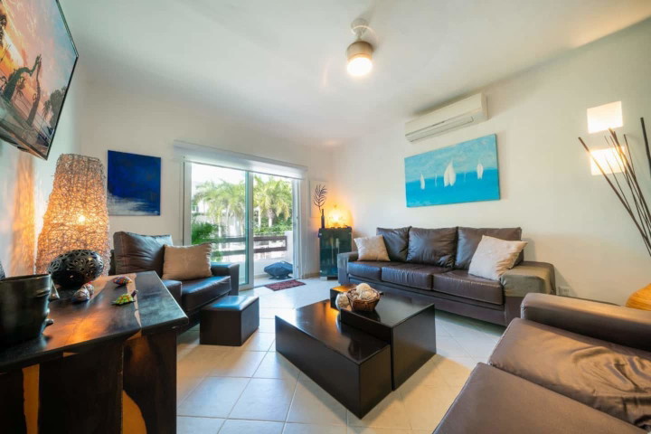 2-bed/2-bath Flat In Prime Location On Calle 12 And Avenida 15 - Playa del Carmen