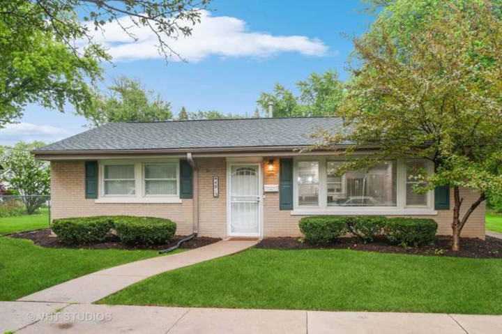Cozy Home In Brookfield - Oak Park, IL