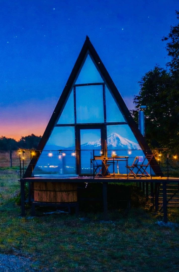 Stunning Cabin With Volcano And Lake Views - Chile