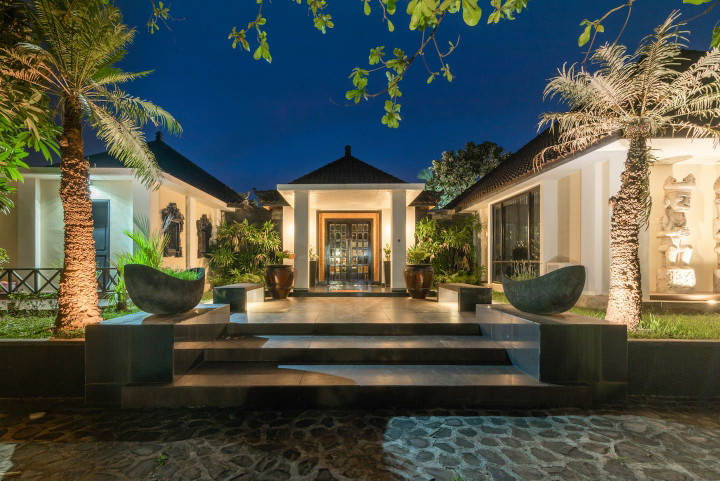 Impressive Villa Asa - 4000m2 With Huge Pool - Australia