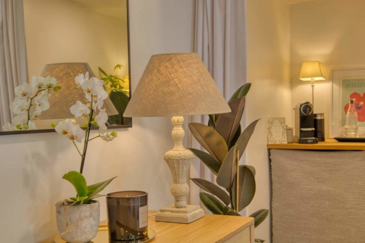 Modern Self-contained Studio - Central London