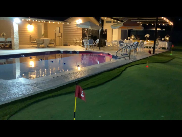 Family Fun Retreat Pool+mini Golf+basketball - Harlingen, TX