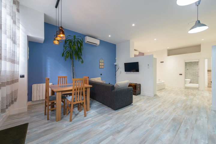 Cozy Apartment 3 Minutes Away From Line 5 - Madrid