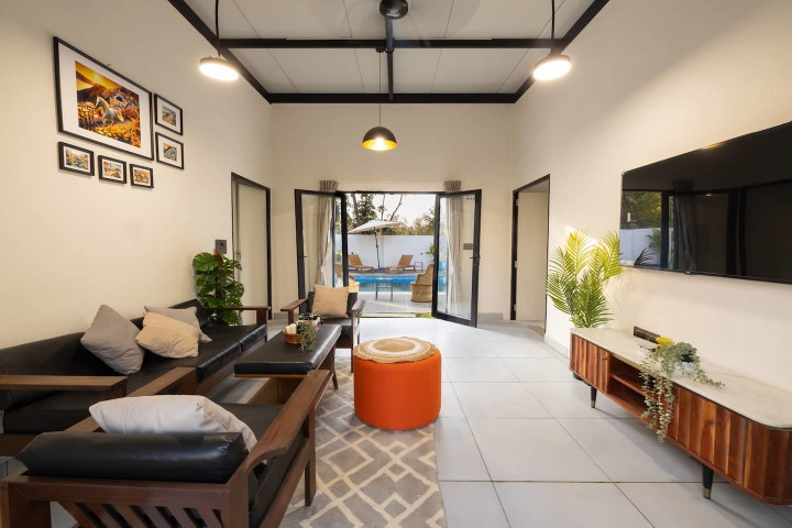Vacay Home-002 -