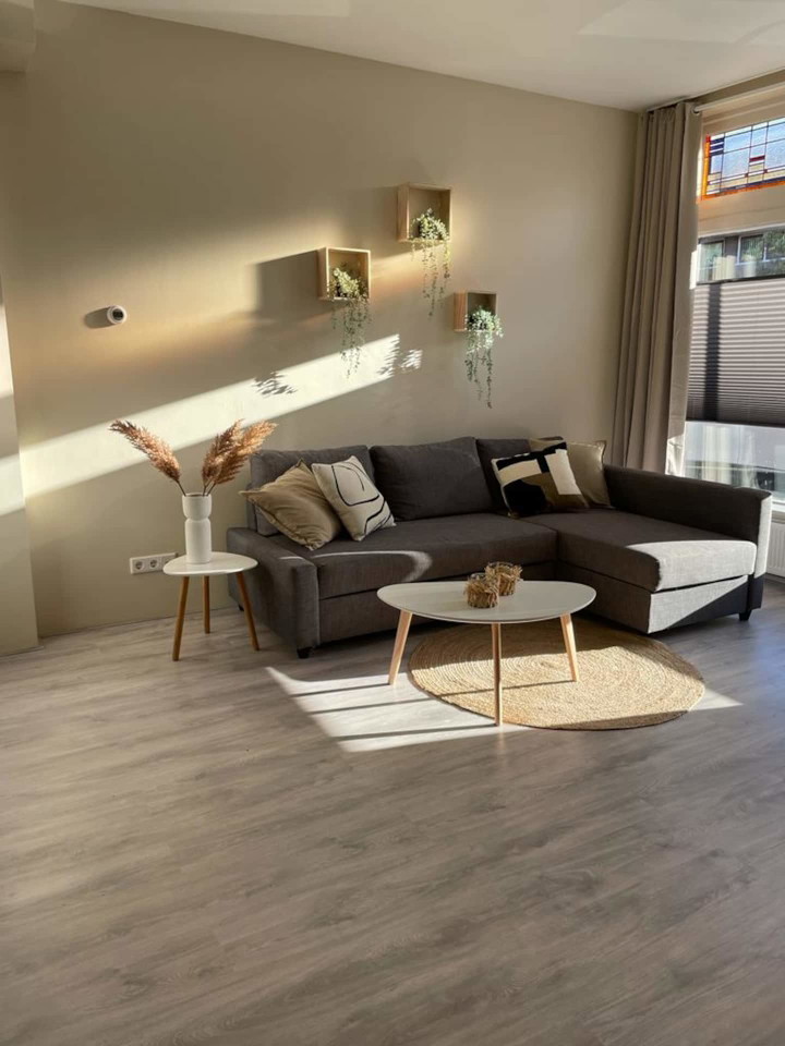 4-person Apartment | 1 Min To The Station | Amsterdam 20 Min | Parking - Hilversum