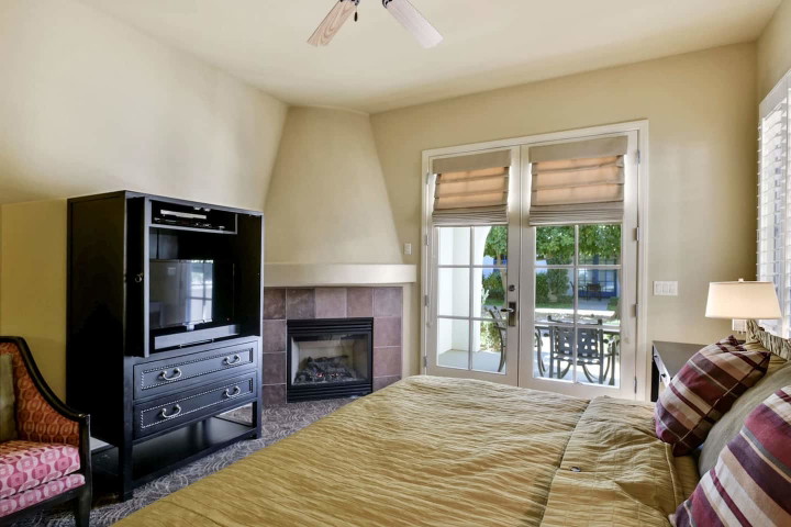 Deluxe King Casita Near Clubhouse - (L12-b) - Indio, CA