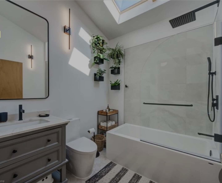 Cozy Escape W/ Hot Tub, Fire Pit & Pool (Seasonal) - Burlington