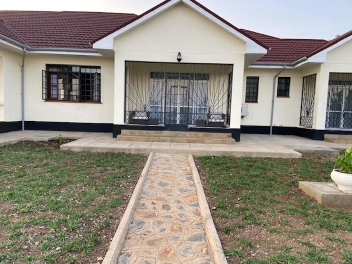 Villa (8) Del Sol&nbsp;: Lakefront. Executive Suite - Kisumu