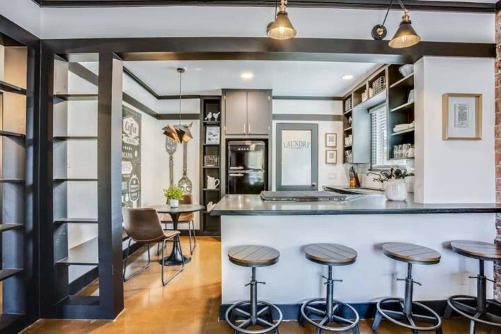 Woodward Place To Be - Phoenix, AZ