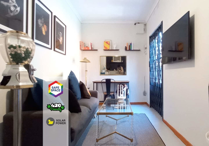Stylish Melville Retreat - Close To Cafés + Solar - Johannesburg